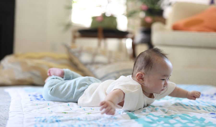 The stages of tummy time for babies | Lovevery