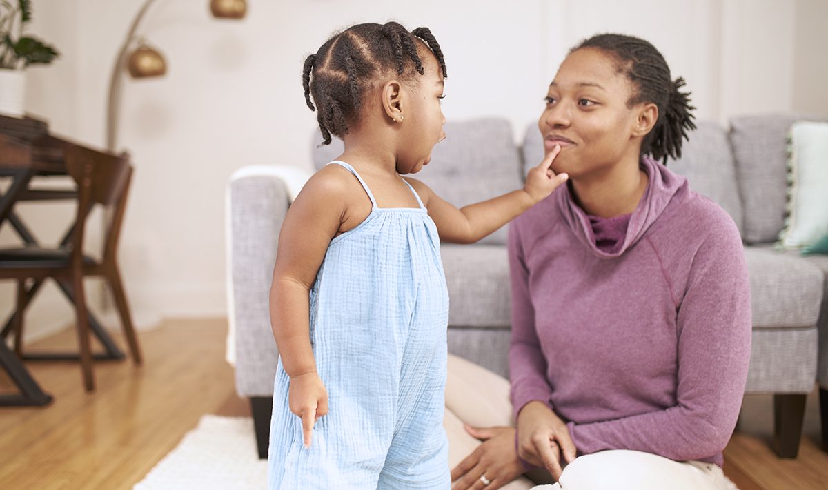 8 ways toddlers talk between 18 and 24 months | Lovevery